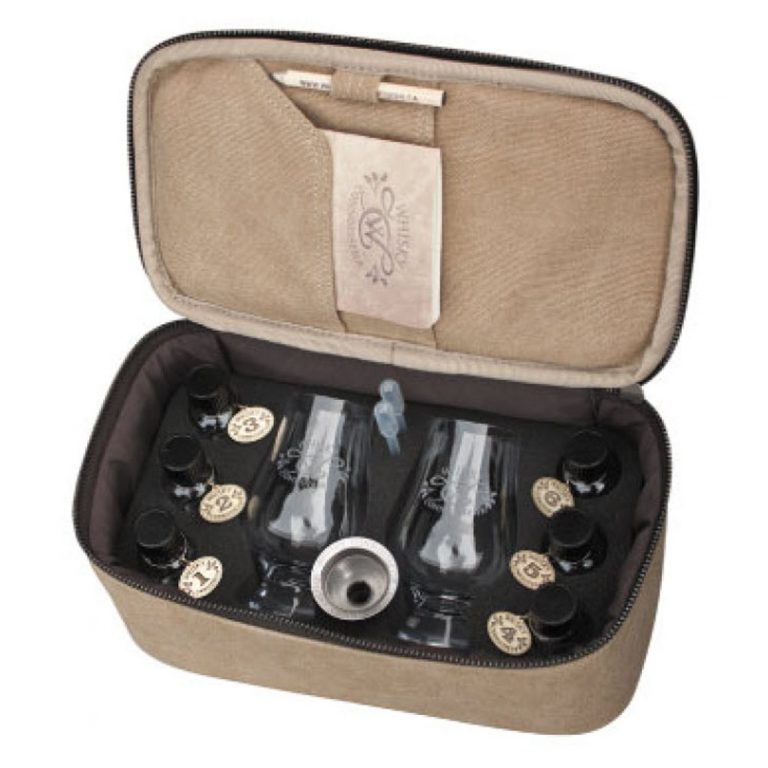 Canvas Whisky Travel Kit | Whisky Connoisseur