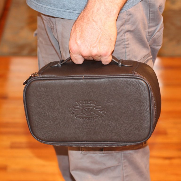 Whisky Travel Kit. Ultimate Gift for a Whisky Connoisseur. A Must Have!