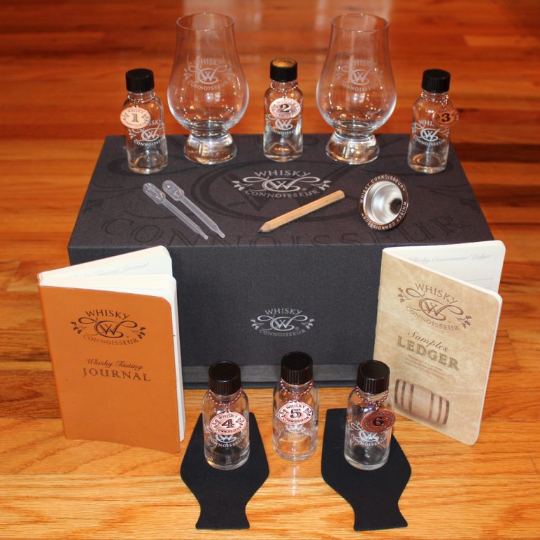 Whisky Travel Kit. Ultimate Gift for a Whisky Connoisseur. A Must Have!